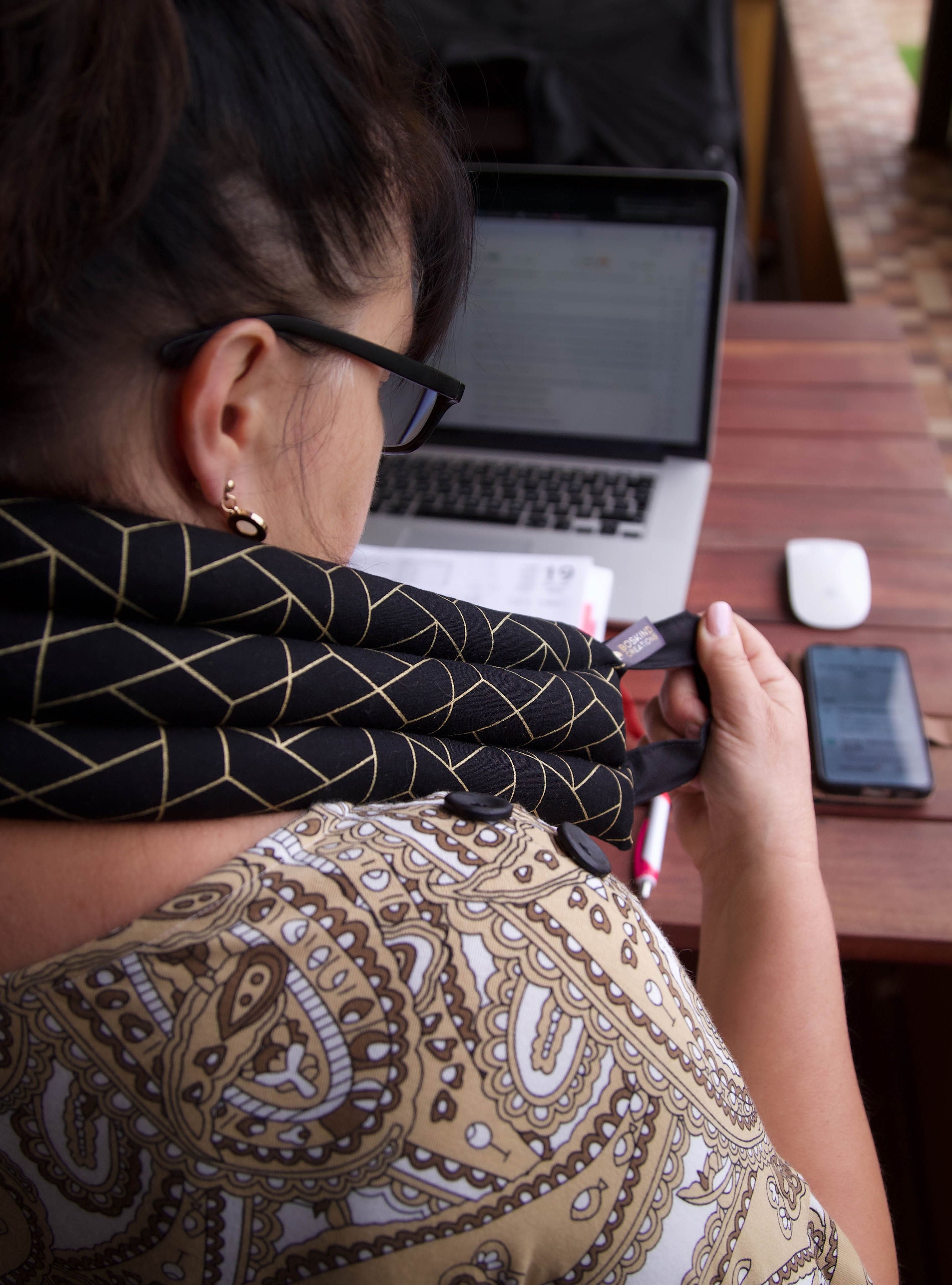 BOSKIND THERAPEUTIC NECK PACK – BOSKIND CREATIONS